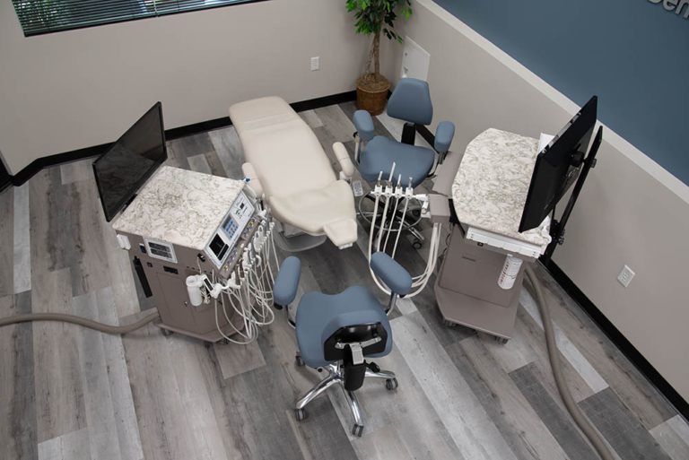 Ambidextrous Dental Assistant Cabinet